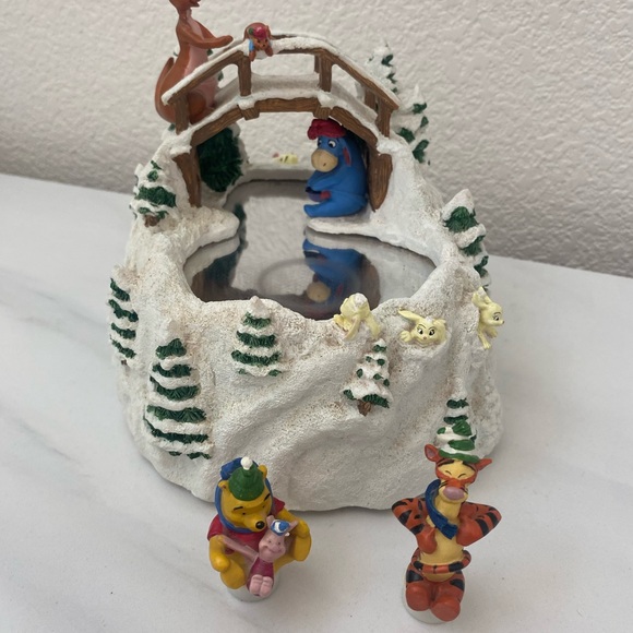 Disney | Accents | Disney Winnie The Pooh Winter Wonderland Musical Ice ...